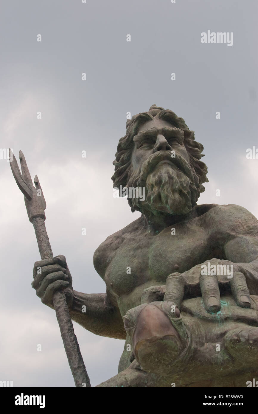 The poseidon statue hi-res stock photography and images - Alamy