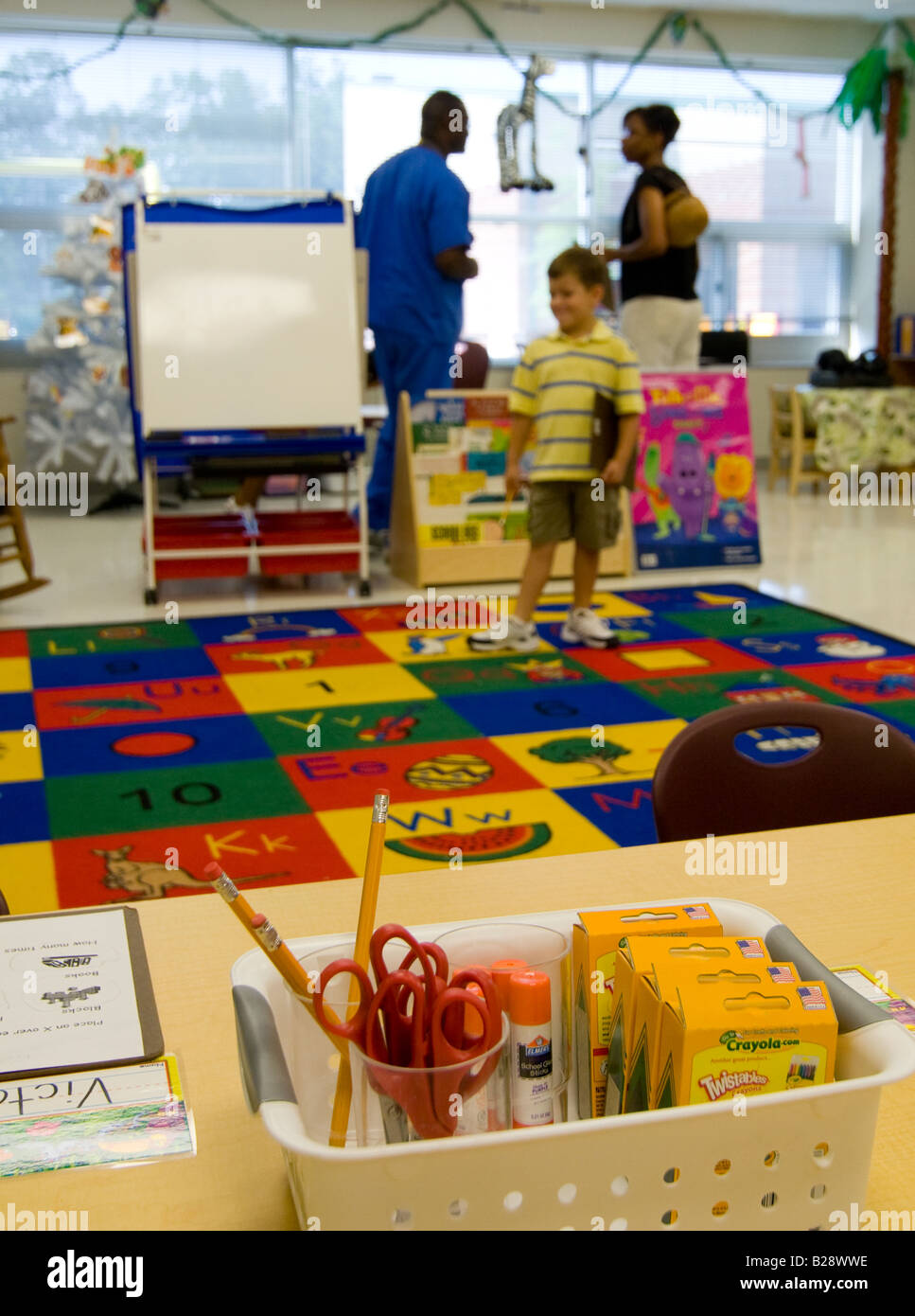 First grade kids classroom hi-res stock photography and images - Alamy