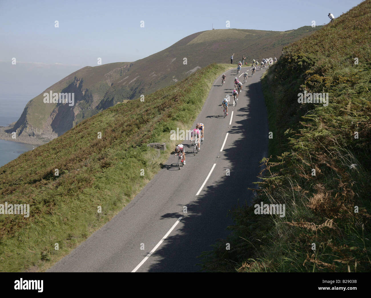Tour of Britain 2007 Countisbury Hill Lynmouth Stock Photo - Alamy