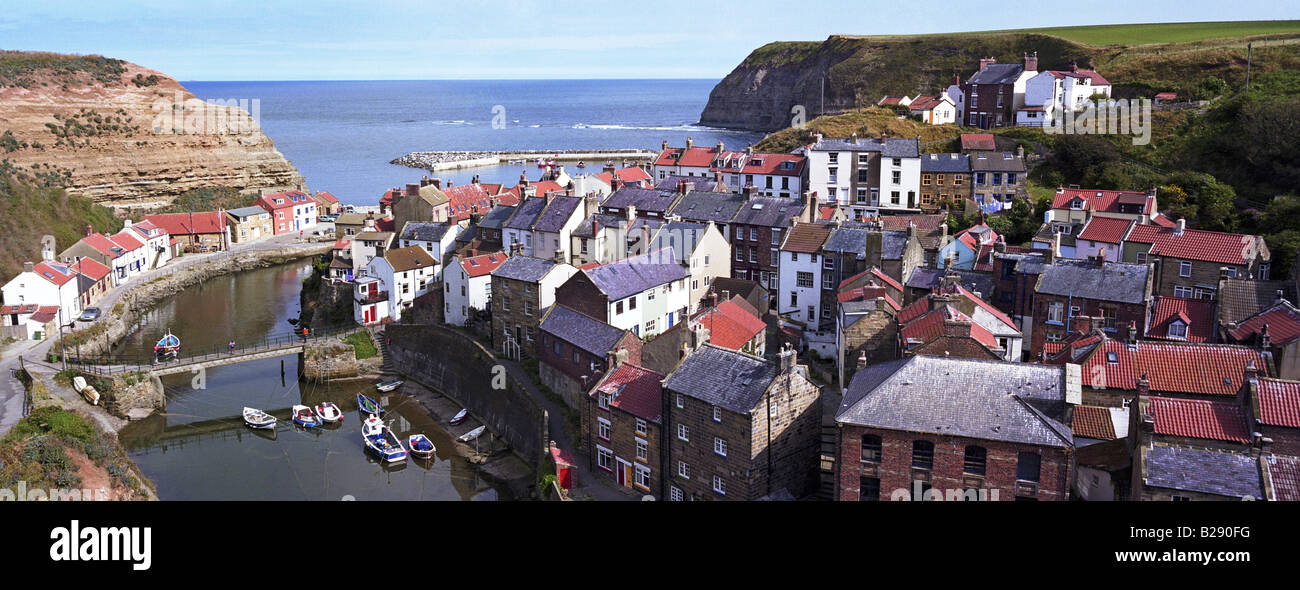 Panoramic view of Staithes North Yorkshire Stock Photo - Alamy