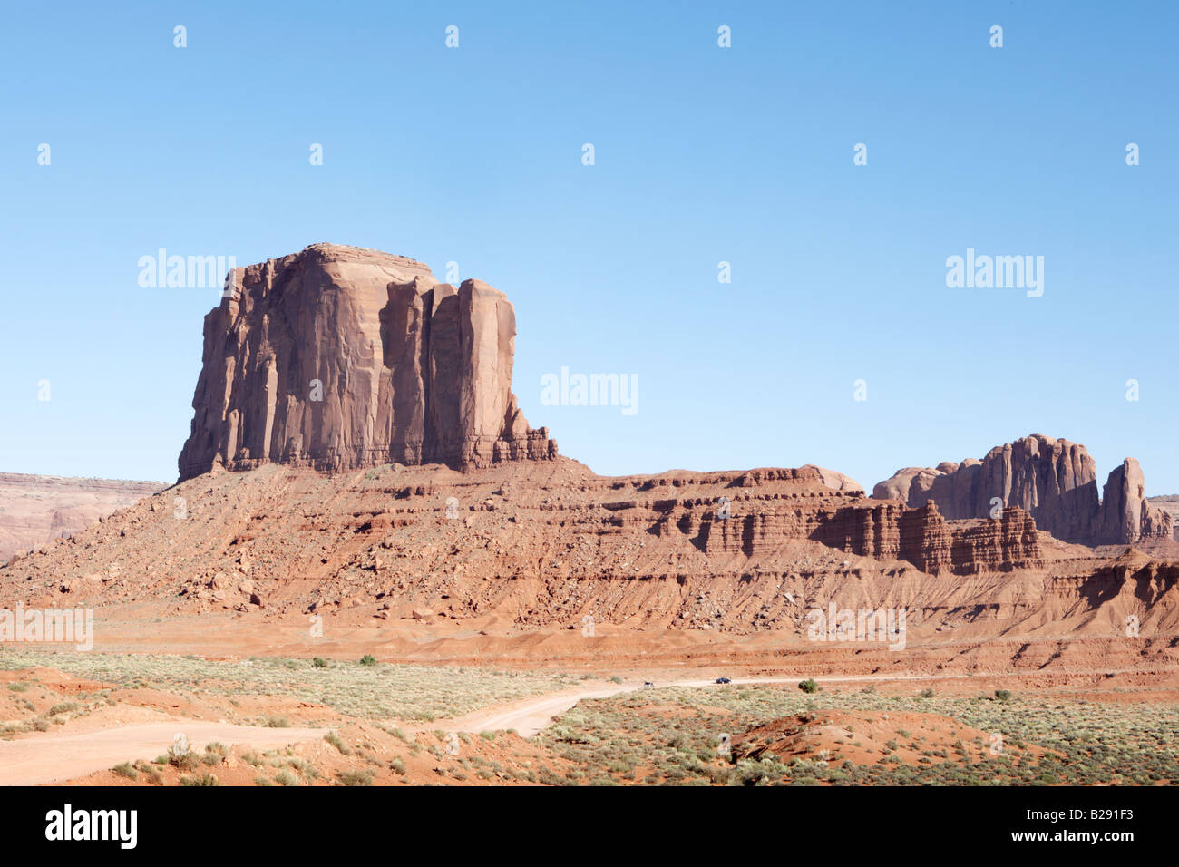 Elephant butte in monument valley hi-res stock photography and images ...