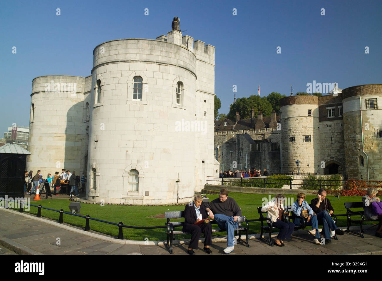 Entrance Gate Tower of London London England Stock Photo - Alamy