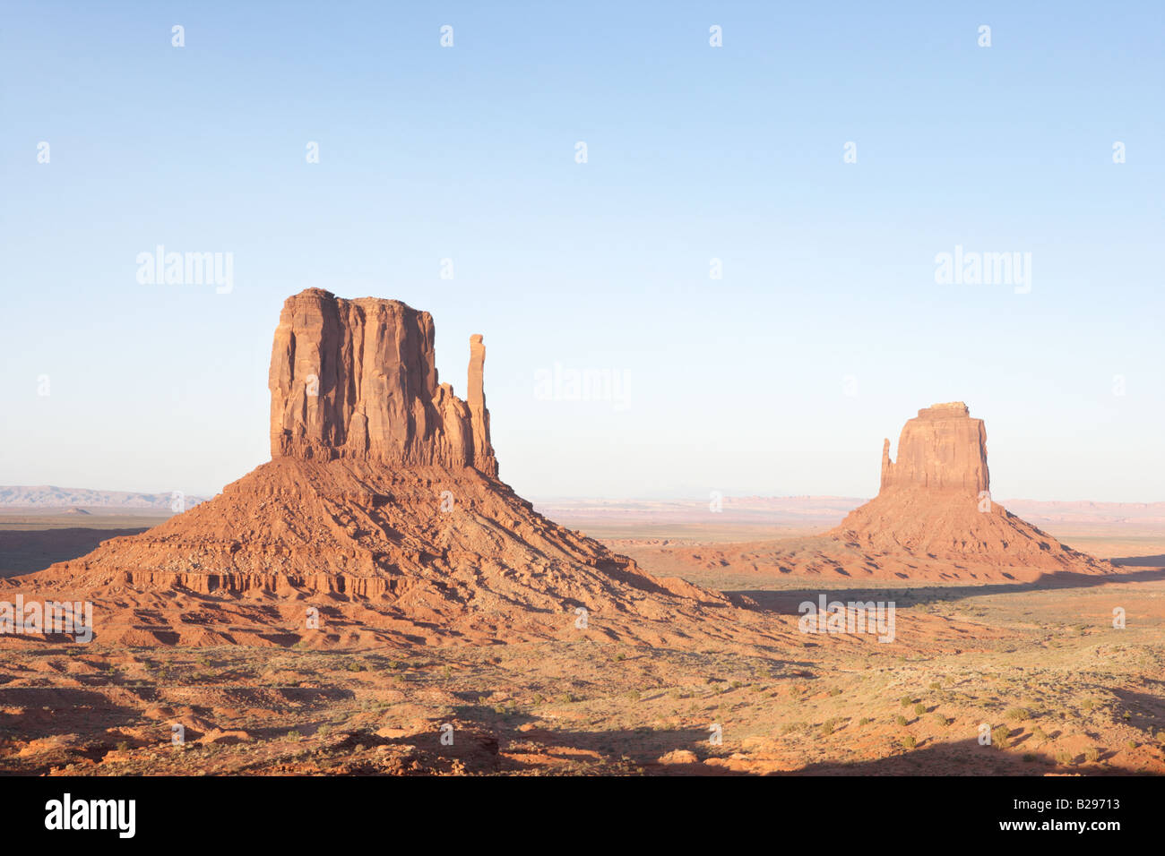 View of The Mittens in Monument Valley in Utah USA Stock Photo - Alamy