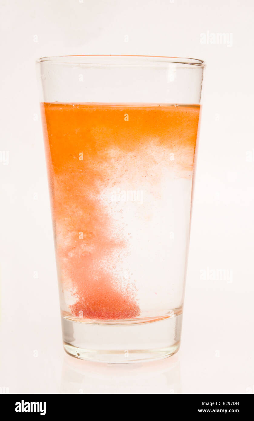 Fizzy Vitamin tablet in glass Berocca Stock Photo - Alamy