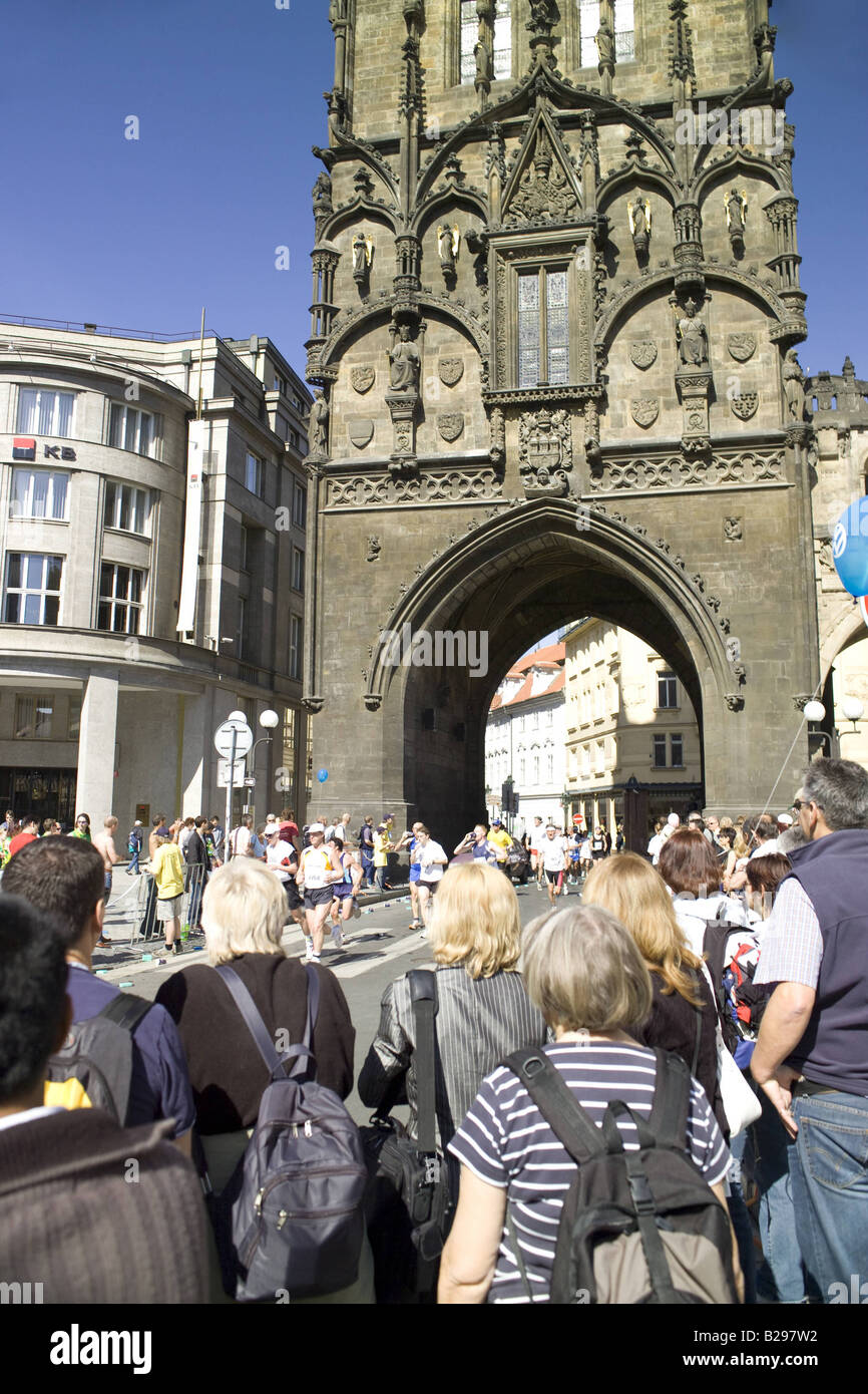 Marathon gate hi-res stock photography and images - Alamy