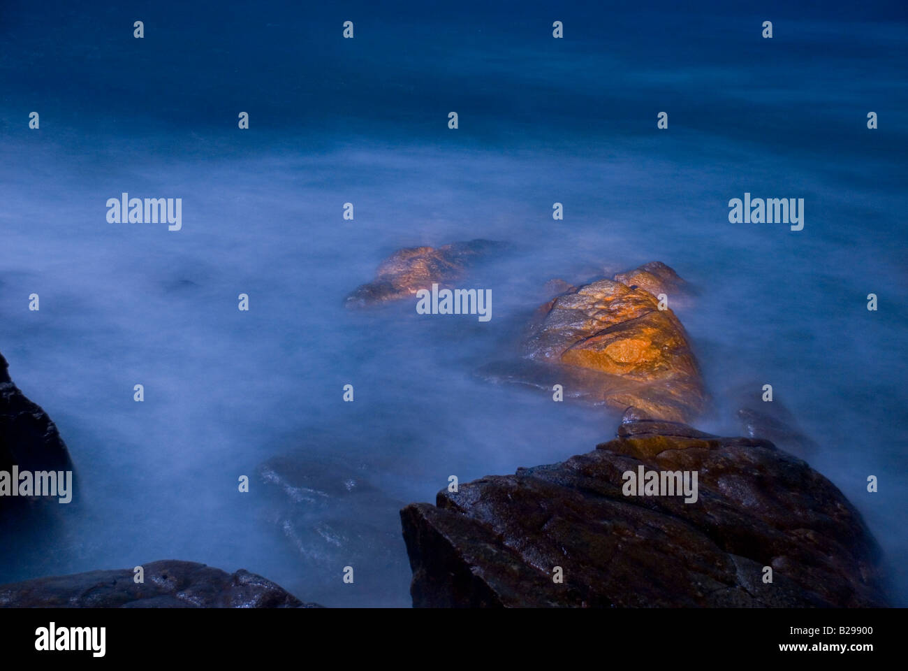 Rough Ocean Waves At Night High Resolution Stock Photography and Images ...