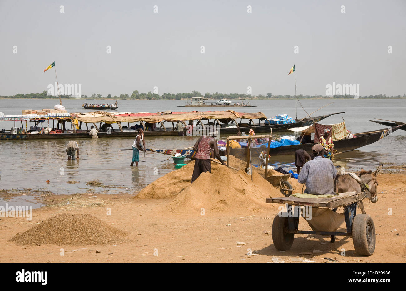 Mali segou culture hi-res stock photography and images - Alamy