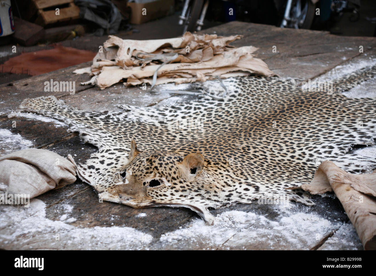 Market bamako mali hi-res stock photography and images - Alamy