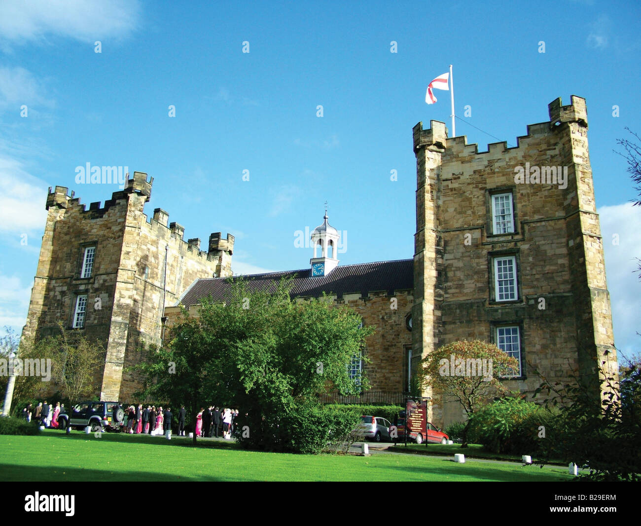 Lumley castle hi-res stock photography and images - Alamy