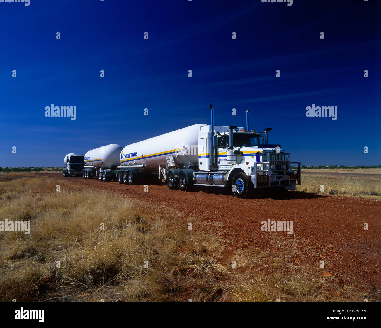 Road train stuart highway australia hi-res stock photography and images ...