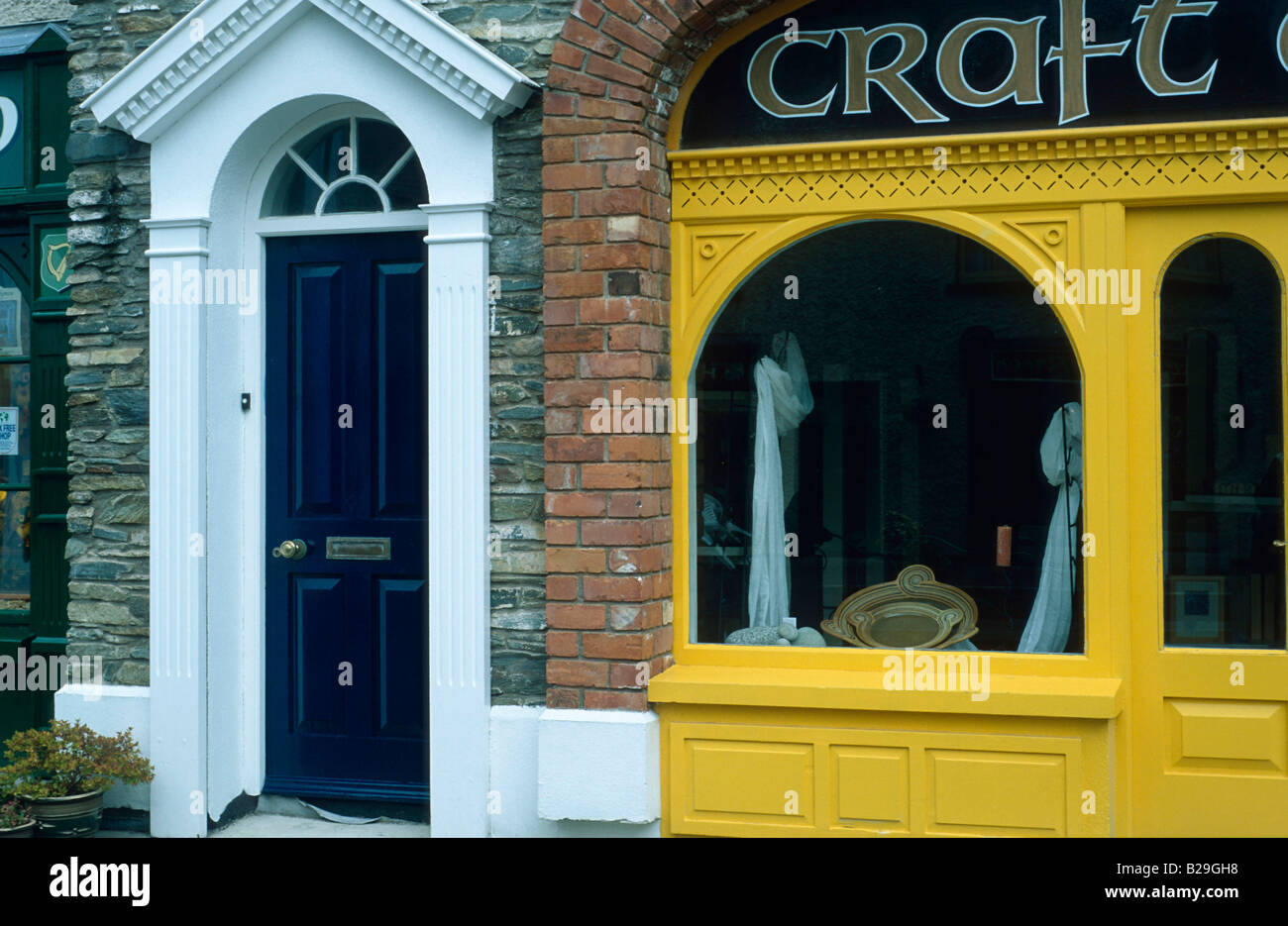House front / Derry Stock Photo - Alamy