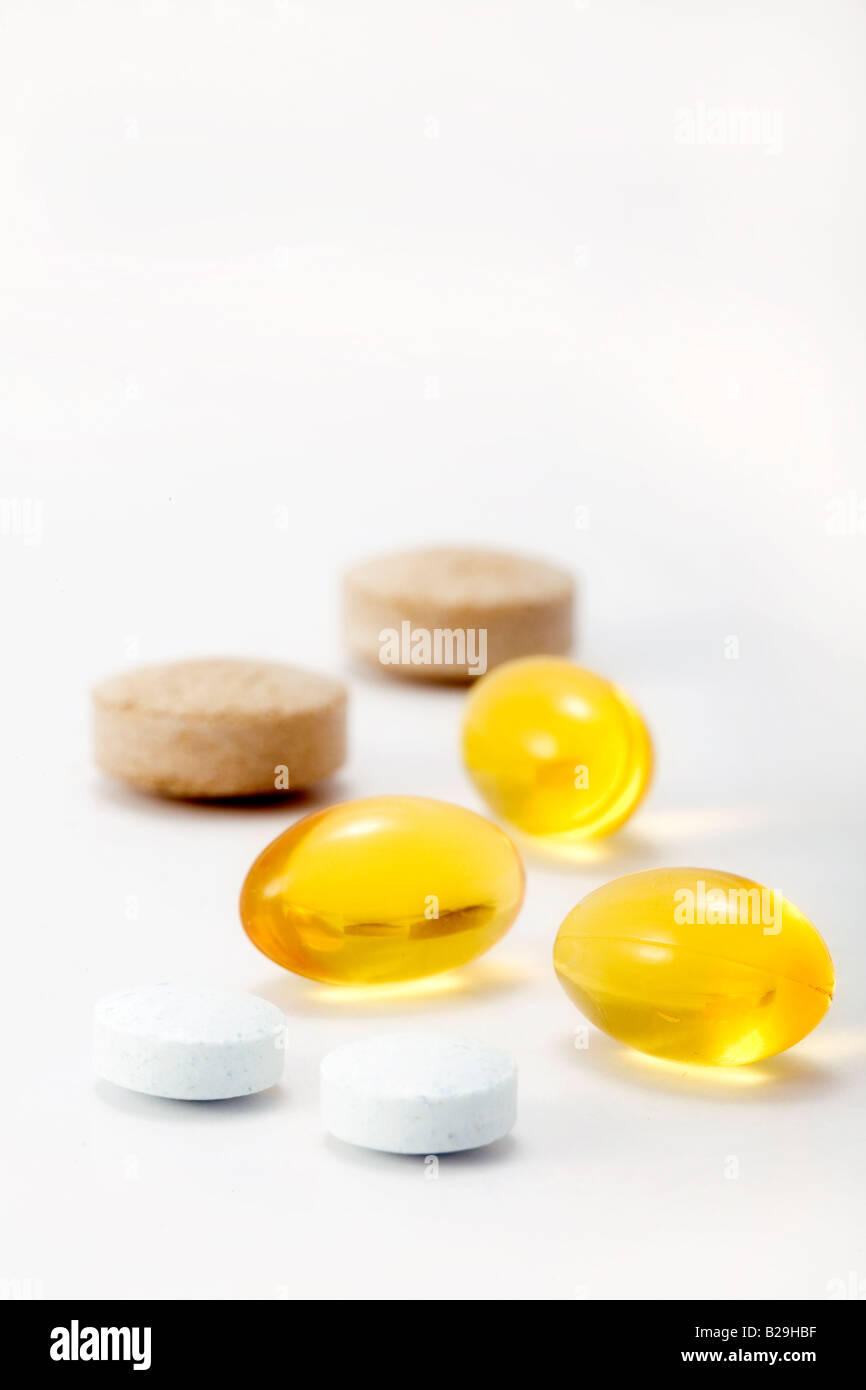 Vitamin b tablets hi-res stock photography and images - Alamy