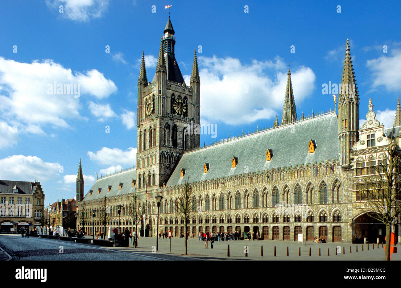 Cloth hall ypres hi-res stock photography and images - Alamy