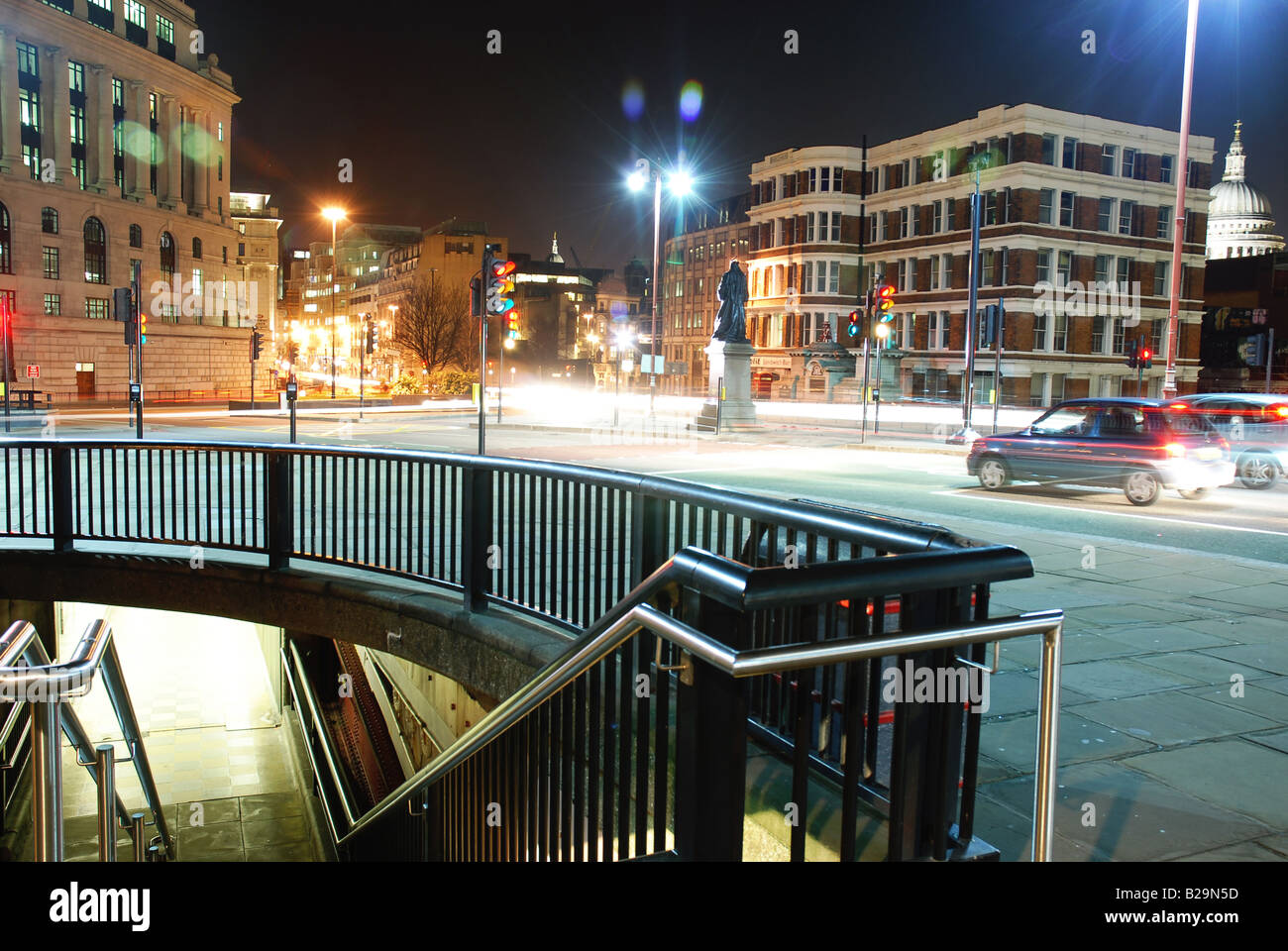 London street scene at night Stock Photo - Alamy