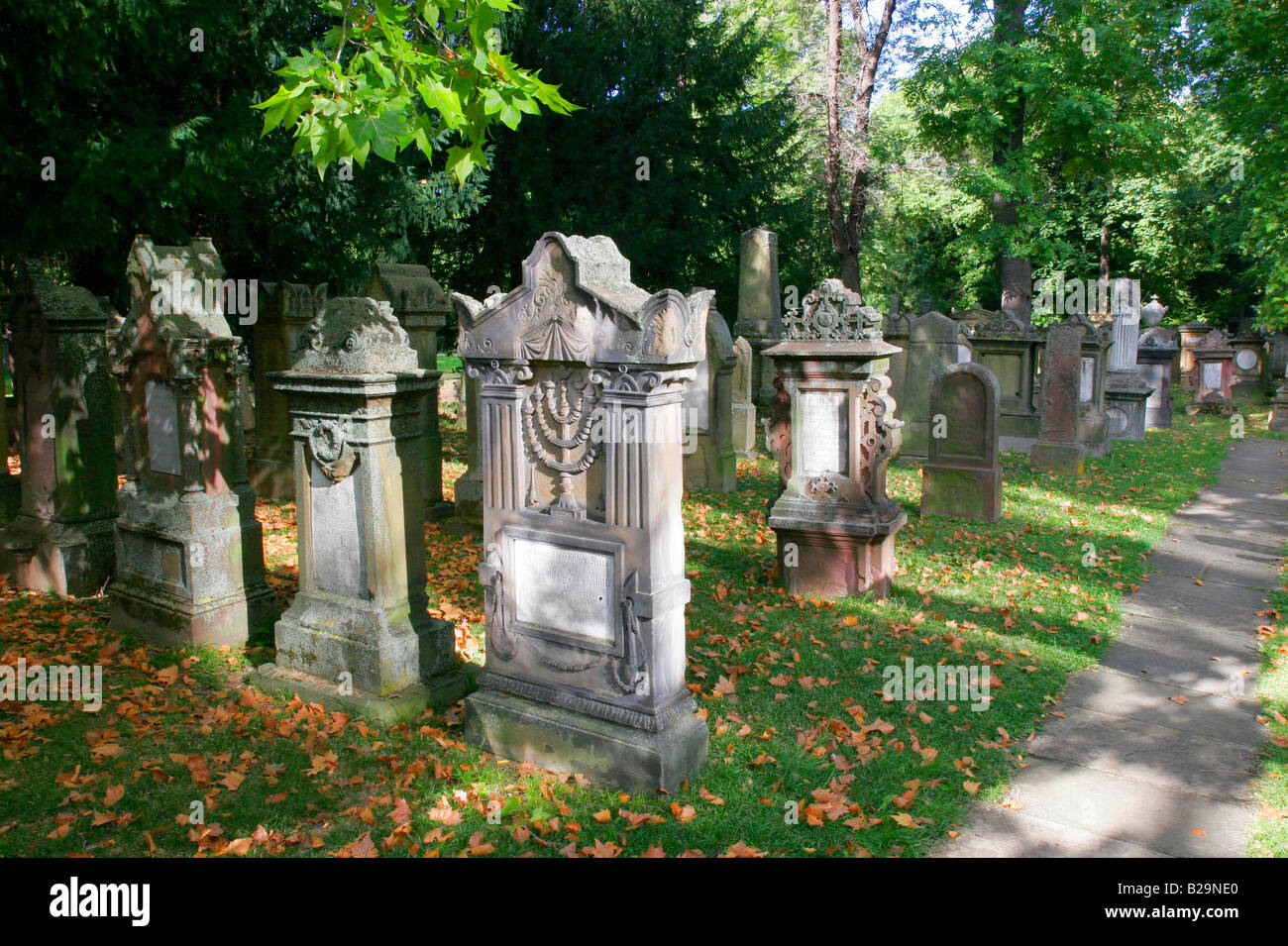 Stuttgart cemetery hi-res stock photography and images - Alamy