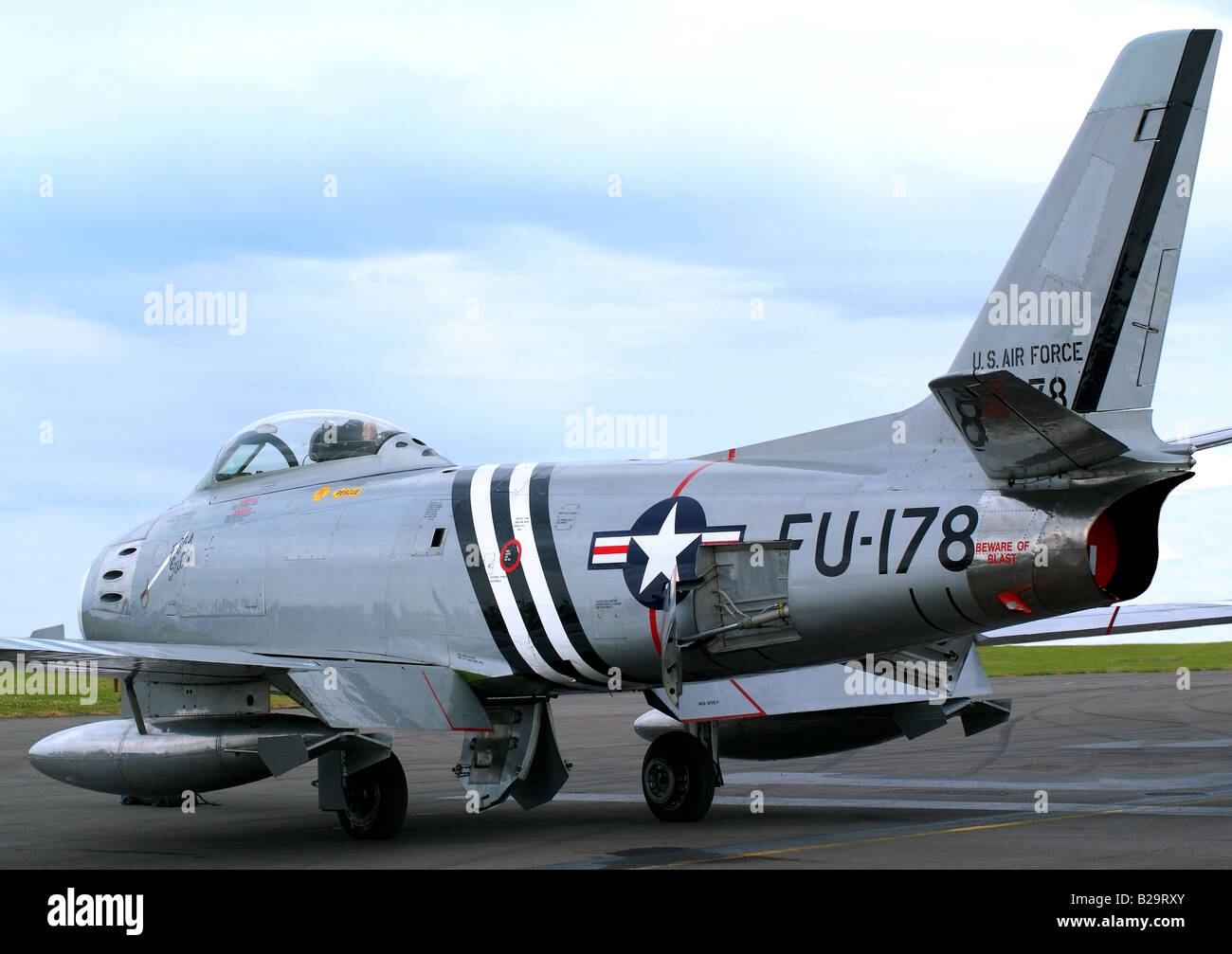 Usaf sabre hi-res stock photography and images - Alamy