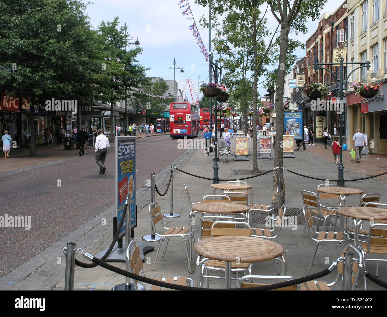 Brewery shopping centre romford hi-res stock photography and images - Alamy