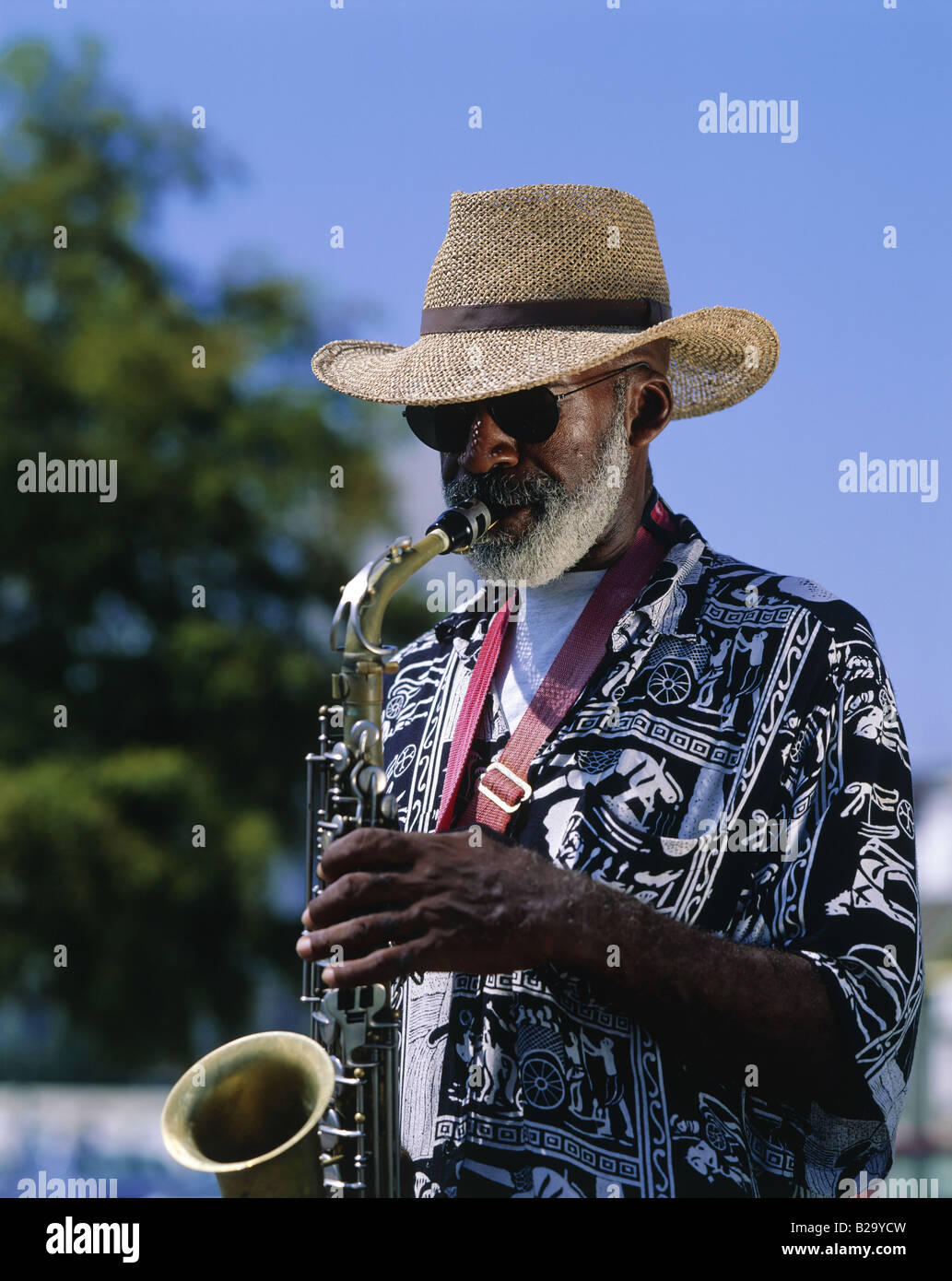 Jazz player hi-res stock photography and images - Alamy