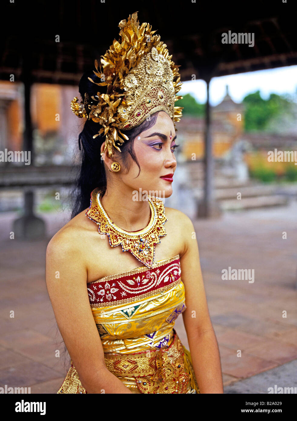 Classical dancer Hindu Dharma Bali Indonesia Stock Photo - Alamy