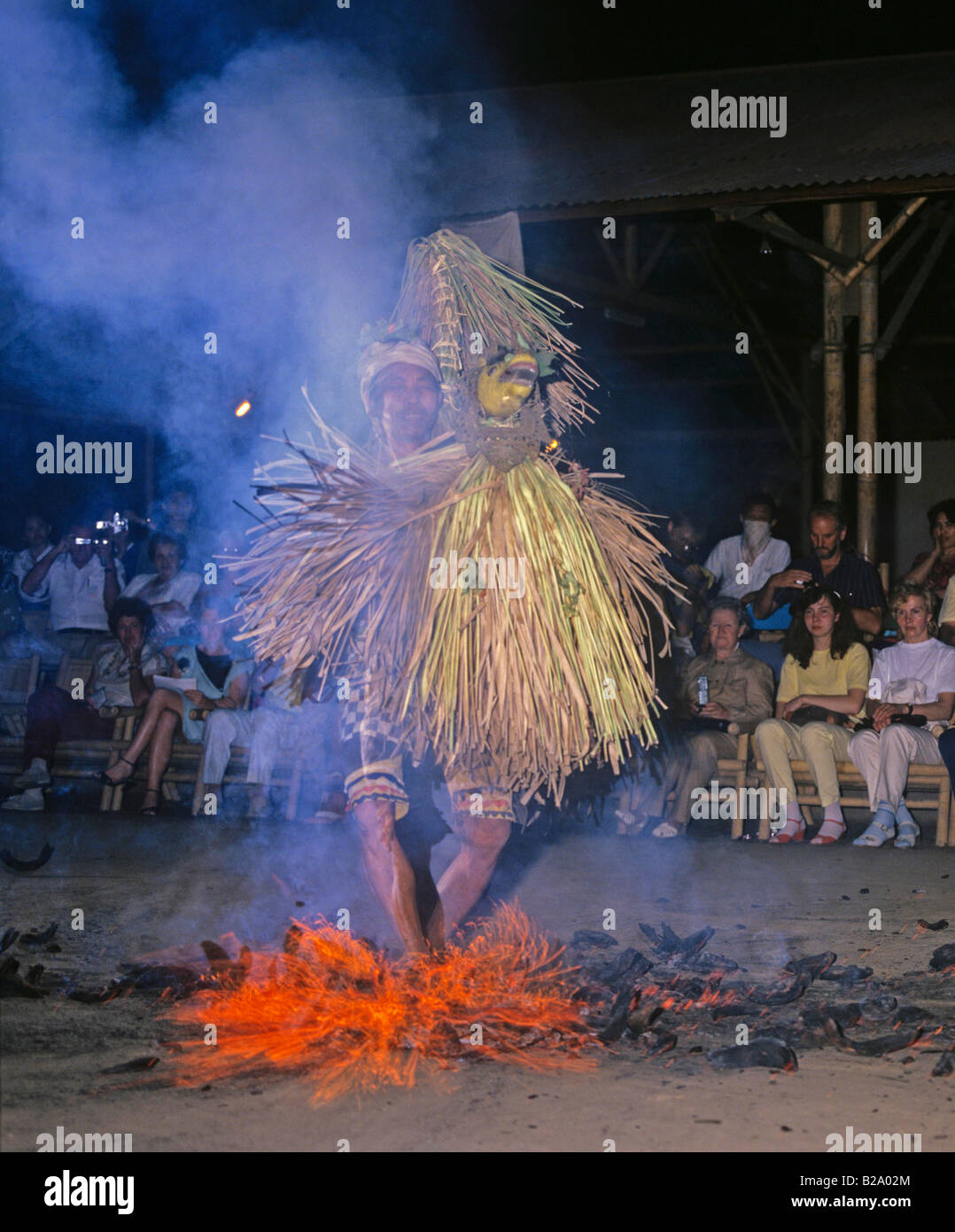 Traditional fire dance hi-res stock photography and images - Alamy