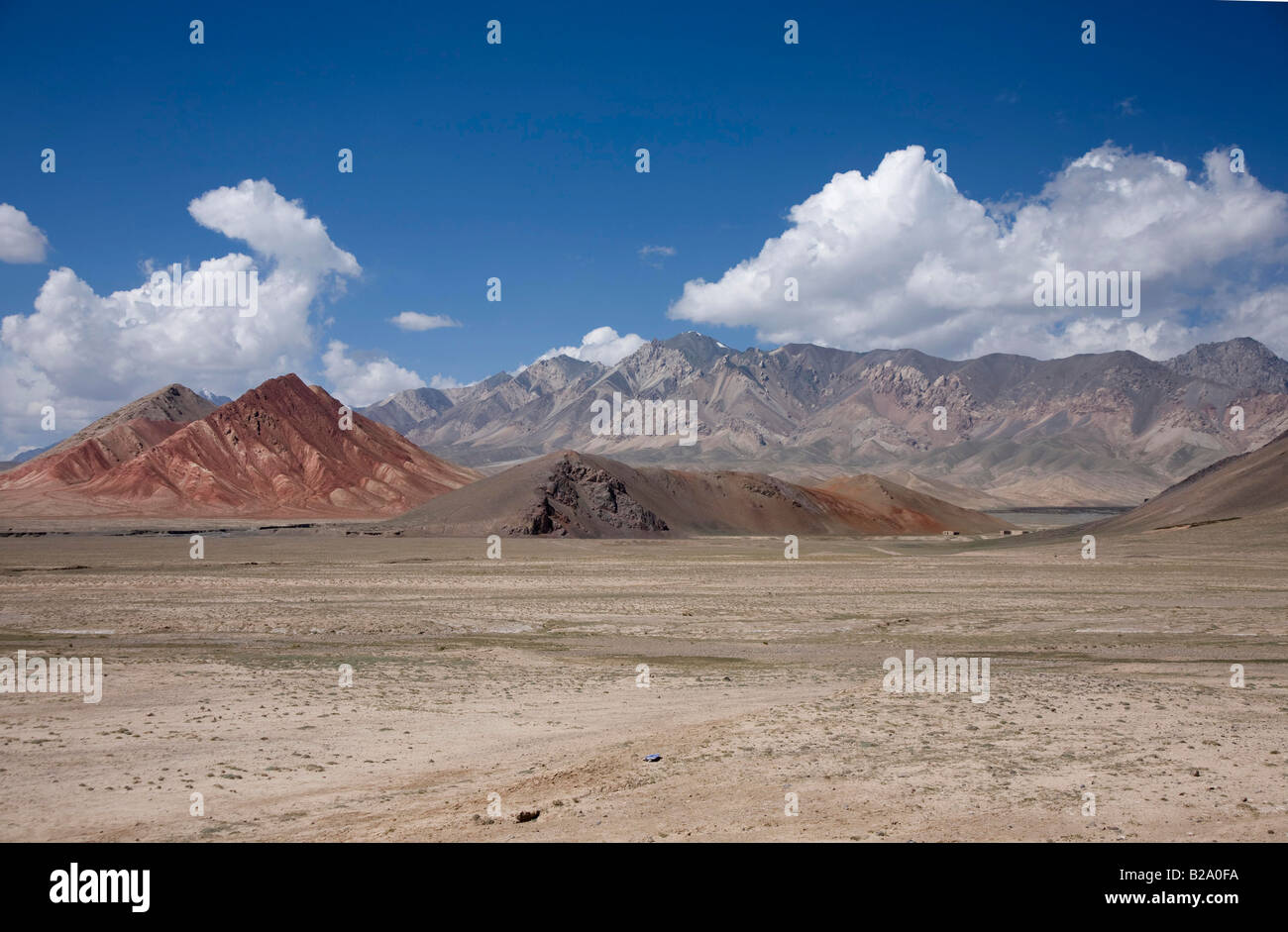 Silk Route China Xinjiang Provence Tien Shan Mountains or Celestial ...