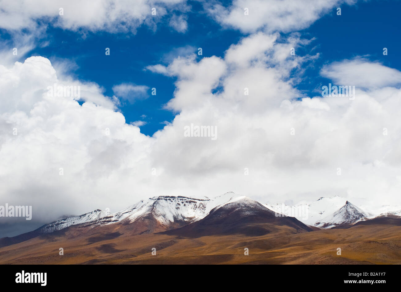 Panoramic andes snow peak range hi-res stock photography and images - Alamy