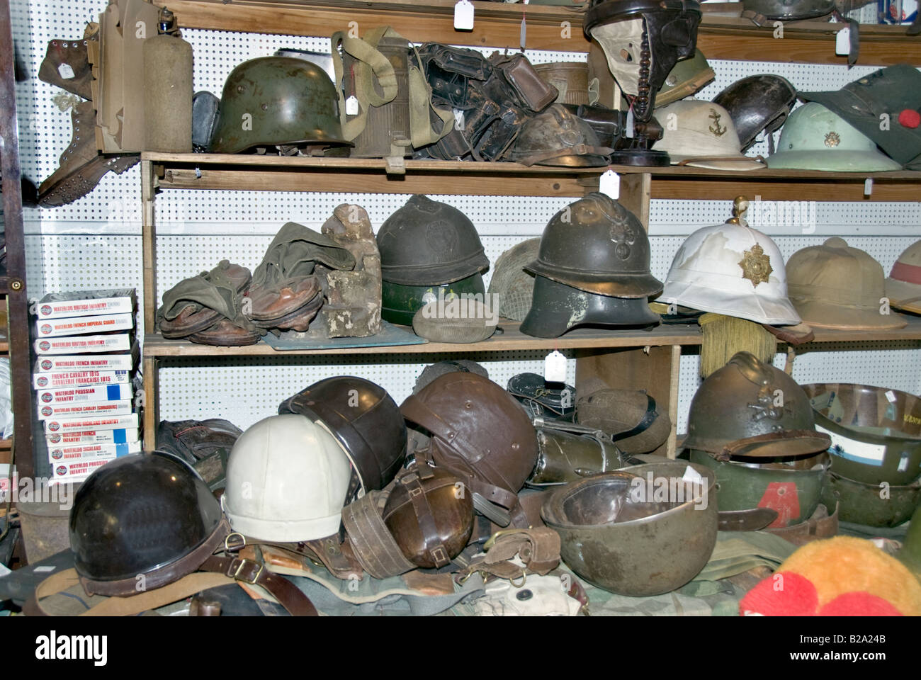 History Wwii Display Antiques High Resolution Stock Photography and ...