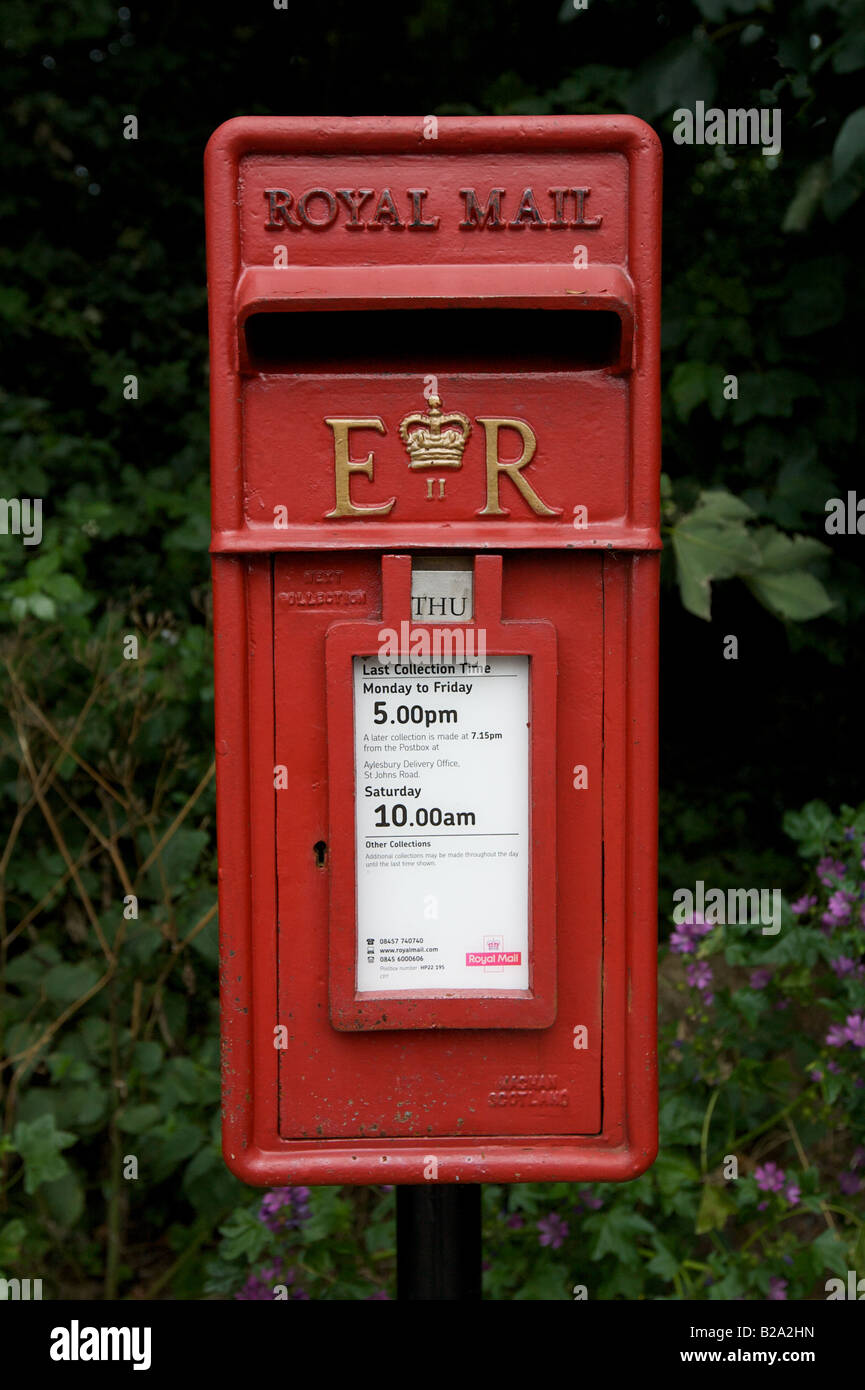 British Royal Mail Post Box Stock Photo Alamy