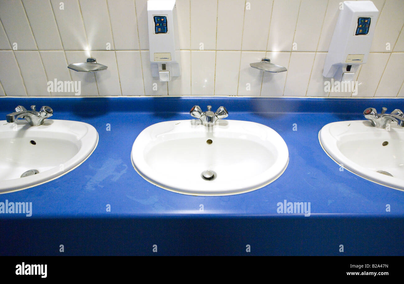 Messy workplace sink Stock Photo - Alamy