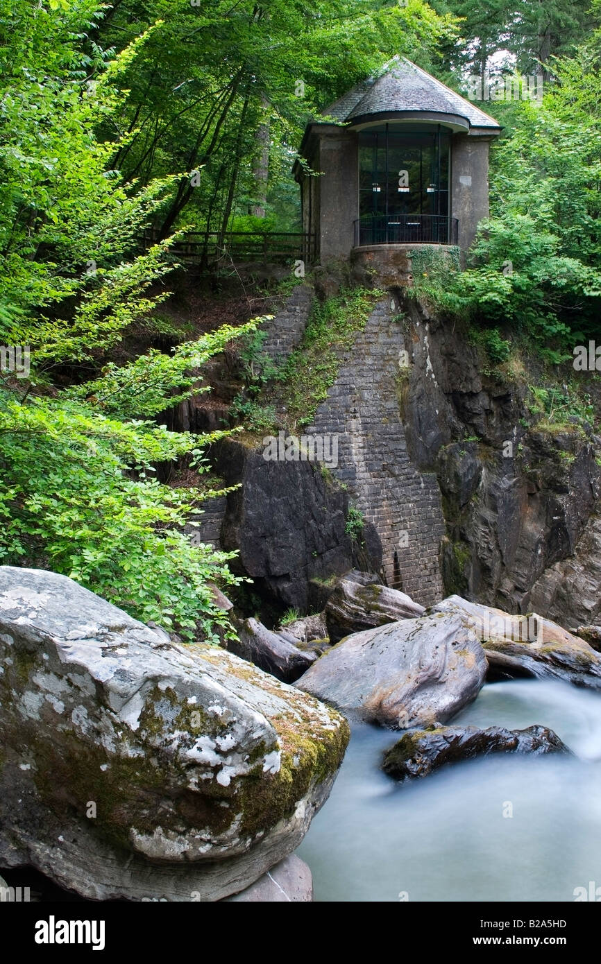 The hermitage viewpoint river braan hi-res stock photography and images ...