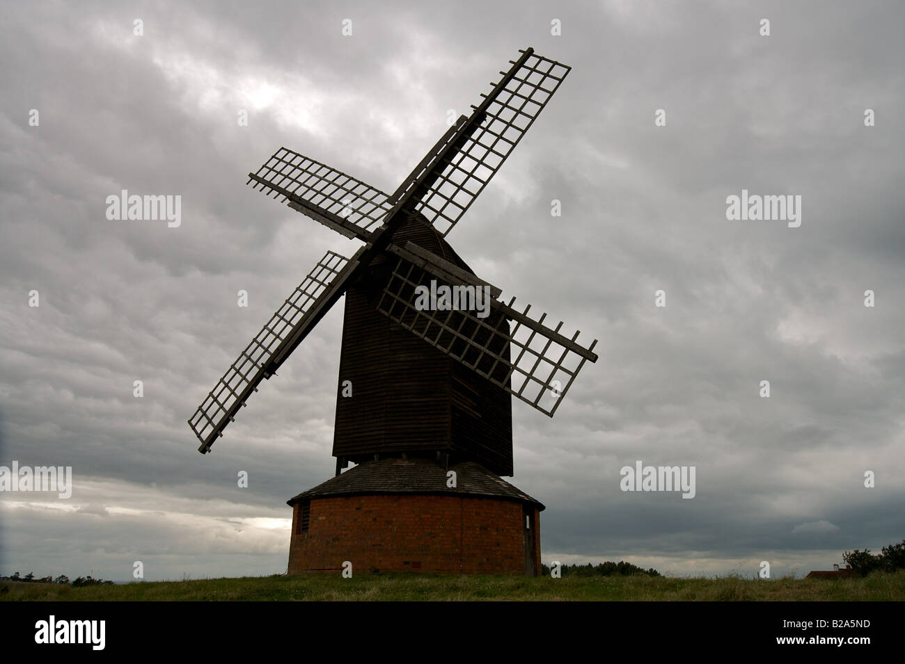 Grey windmill hi-res stock photography and images - Alamy