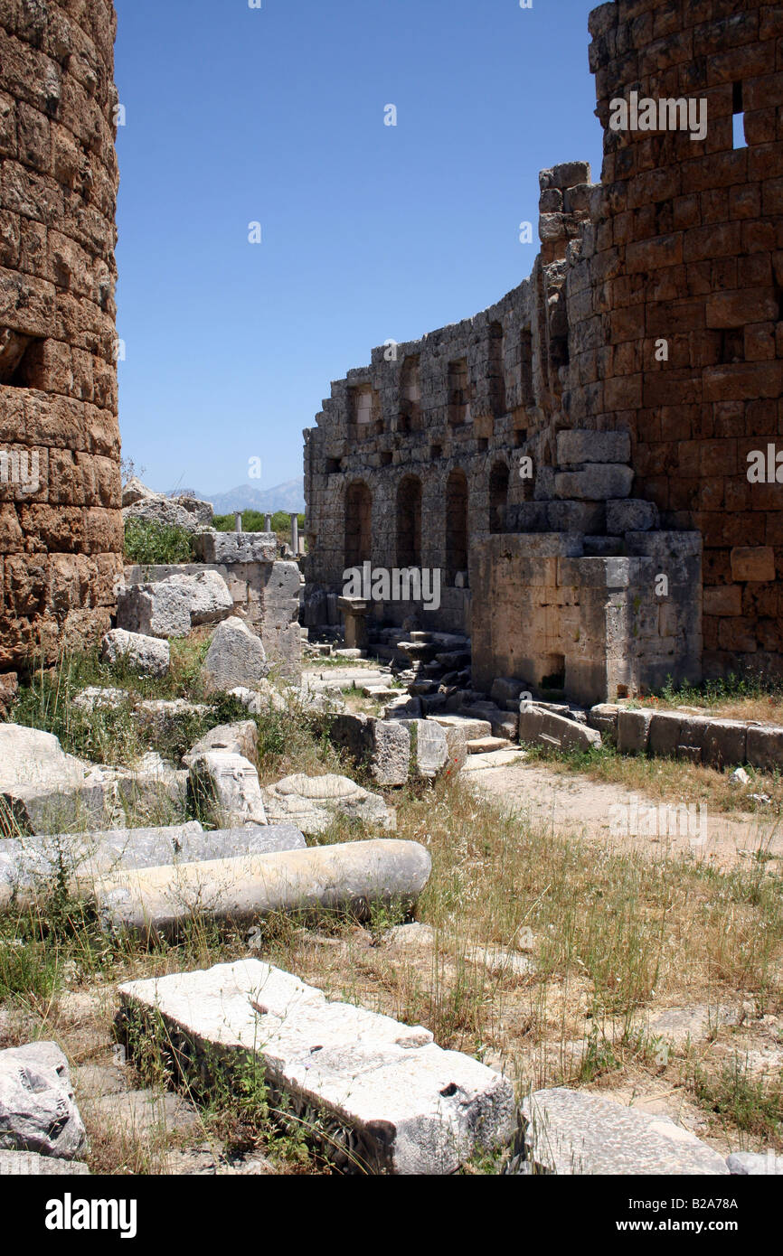 THE RUIN OF THE ROMAN PALAESTRA AT PERGE, TURKEY Stock Photo - Alamy