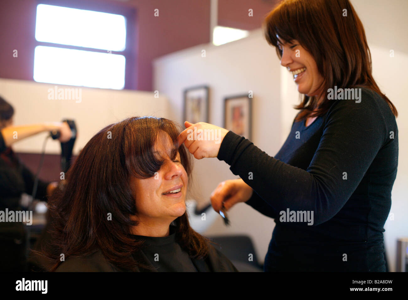Womens hairdressing salon Stock Photo - Alamy