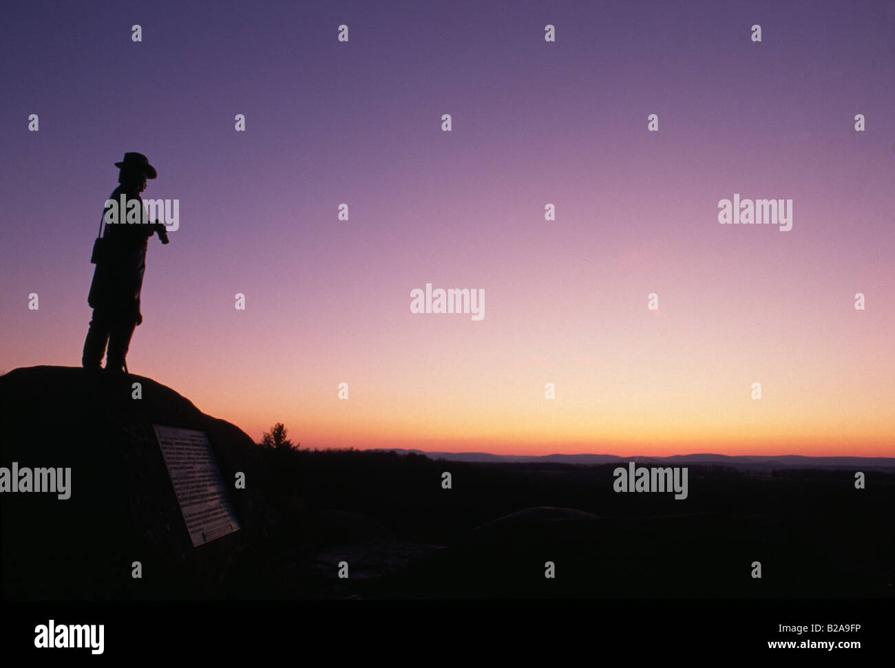 Gettysburg Battlefield Battle officer Sunset Stock Photo - Alamy