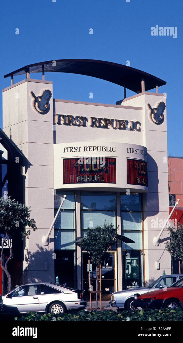 First republic bank building hi-res stock photography and images - Alamy