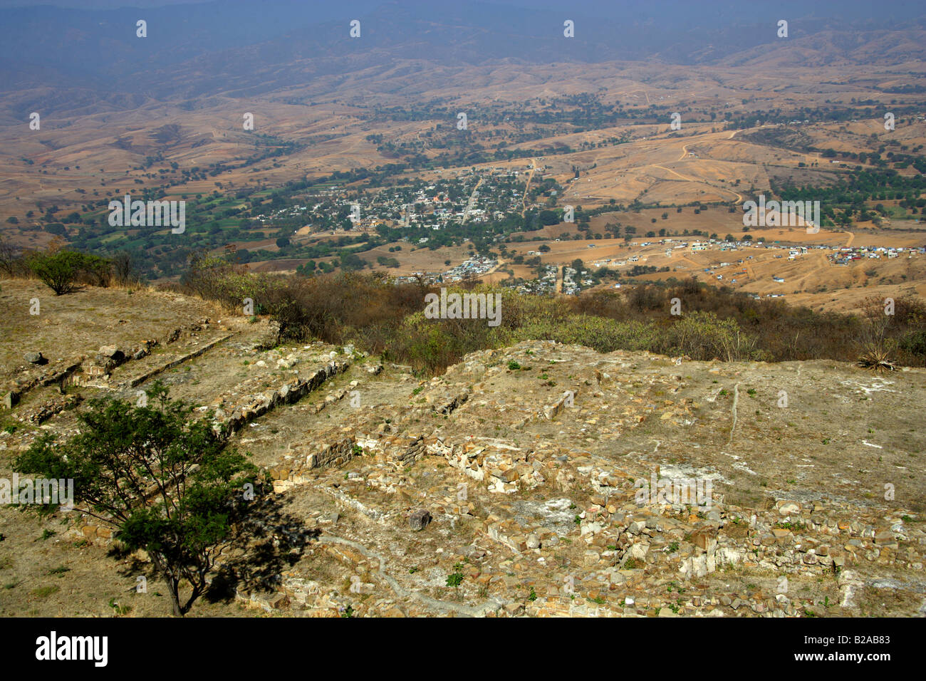 Monte alban panorama hi-res stock photography and images - Alamy