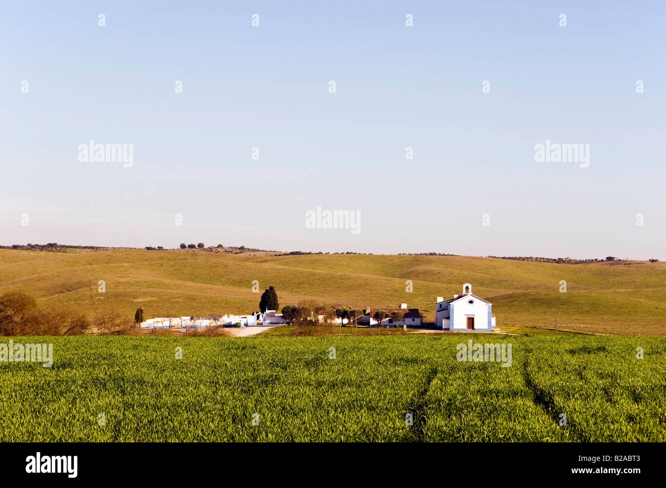 Plain white church hi-res stock photography and images - Alamy