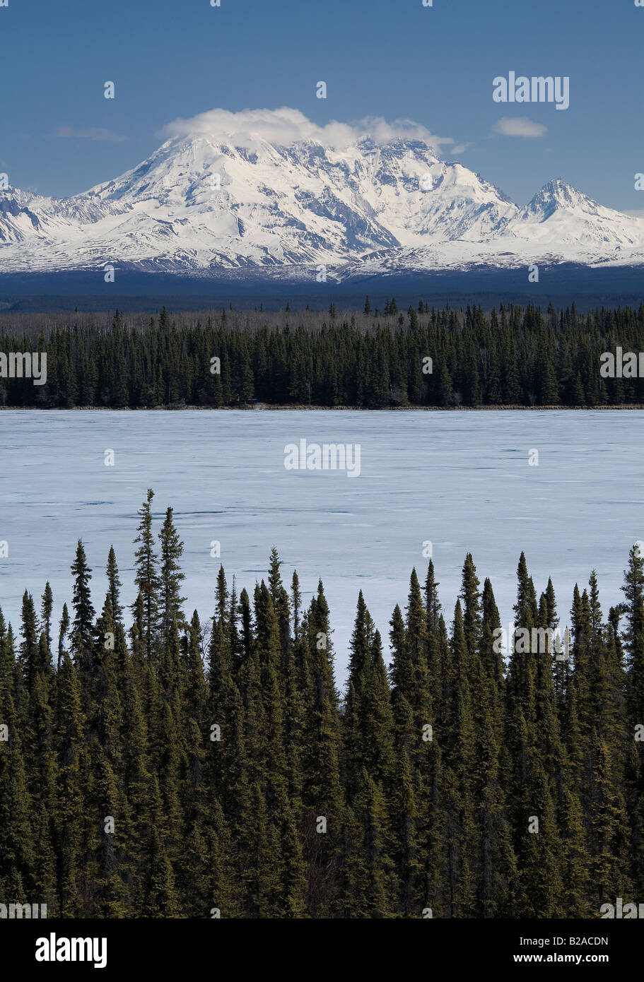 Coast mountians hi-res stock photography and images - Alamy