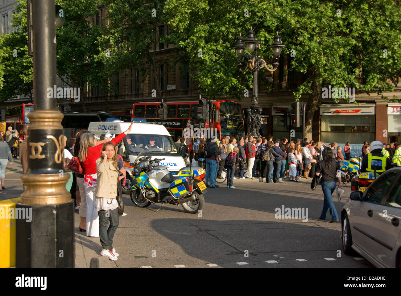 Emergency road block hi-res stock photography and images - Alamy