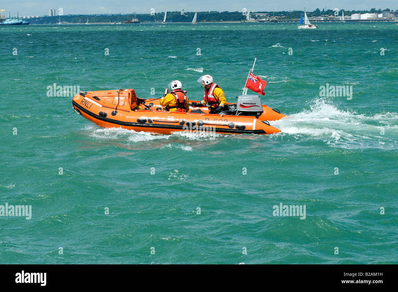 Inshore lifeboat craft hi-res stock photography and images - Alamy