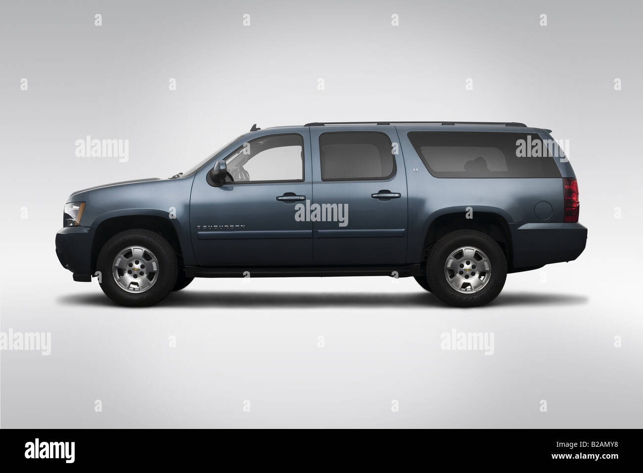 Chevrolet Suburban High Resolution Stock Photography and Images - Alamy