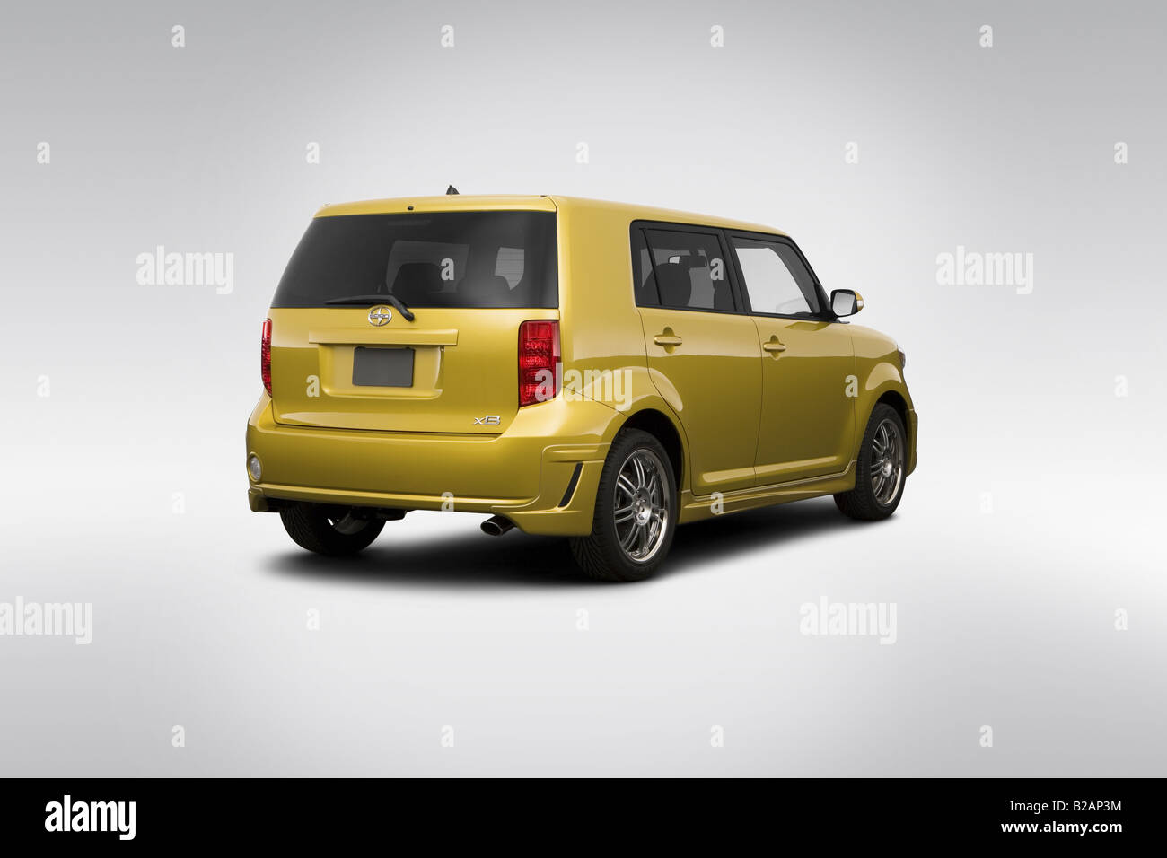 Rear angle estate hi-res stock photography and images - Alamy