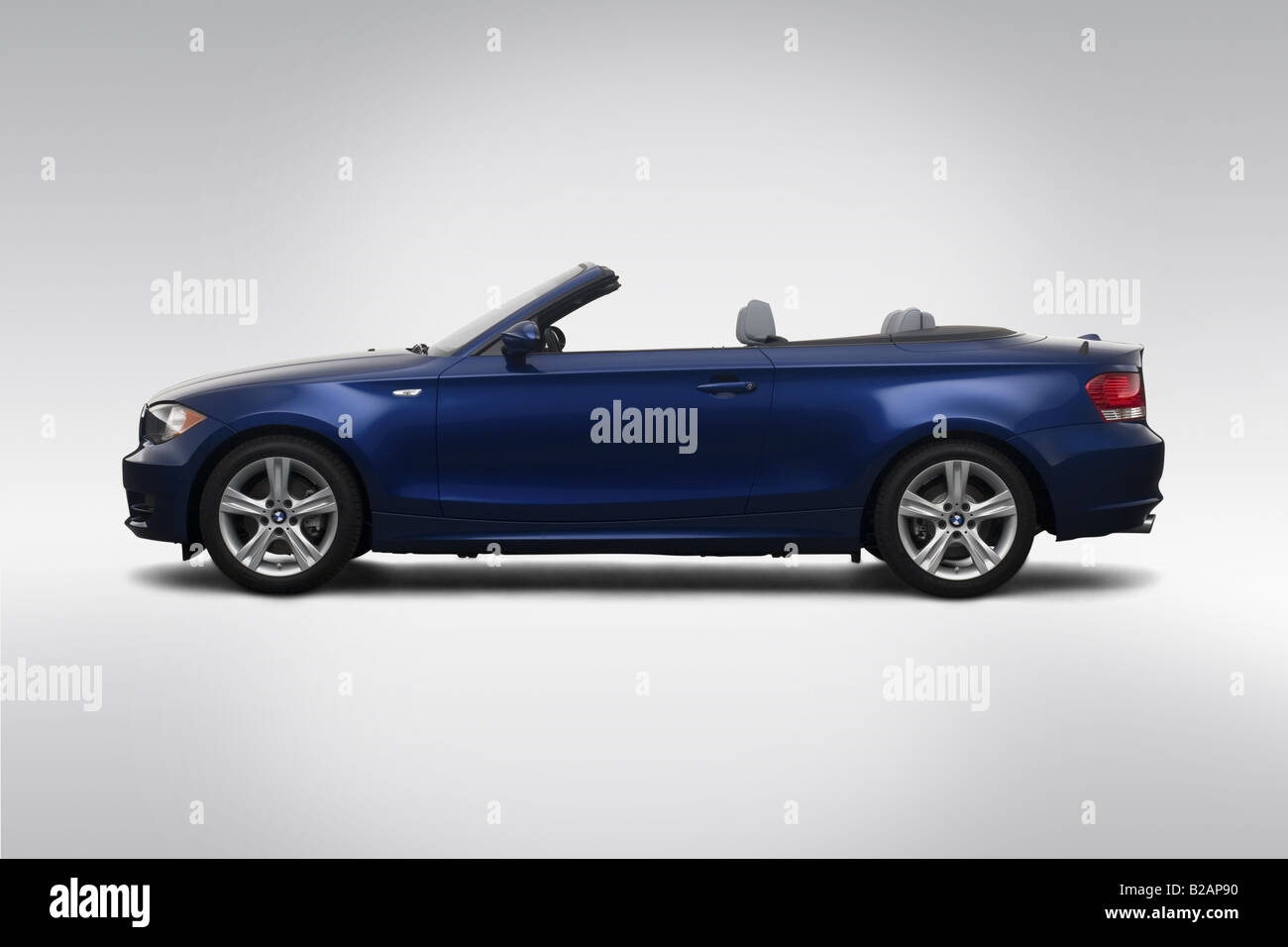 2008 BMW 1-series 128i in Blue - Drivers Side Profile Stock Photo - Alamy