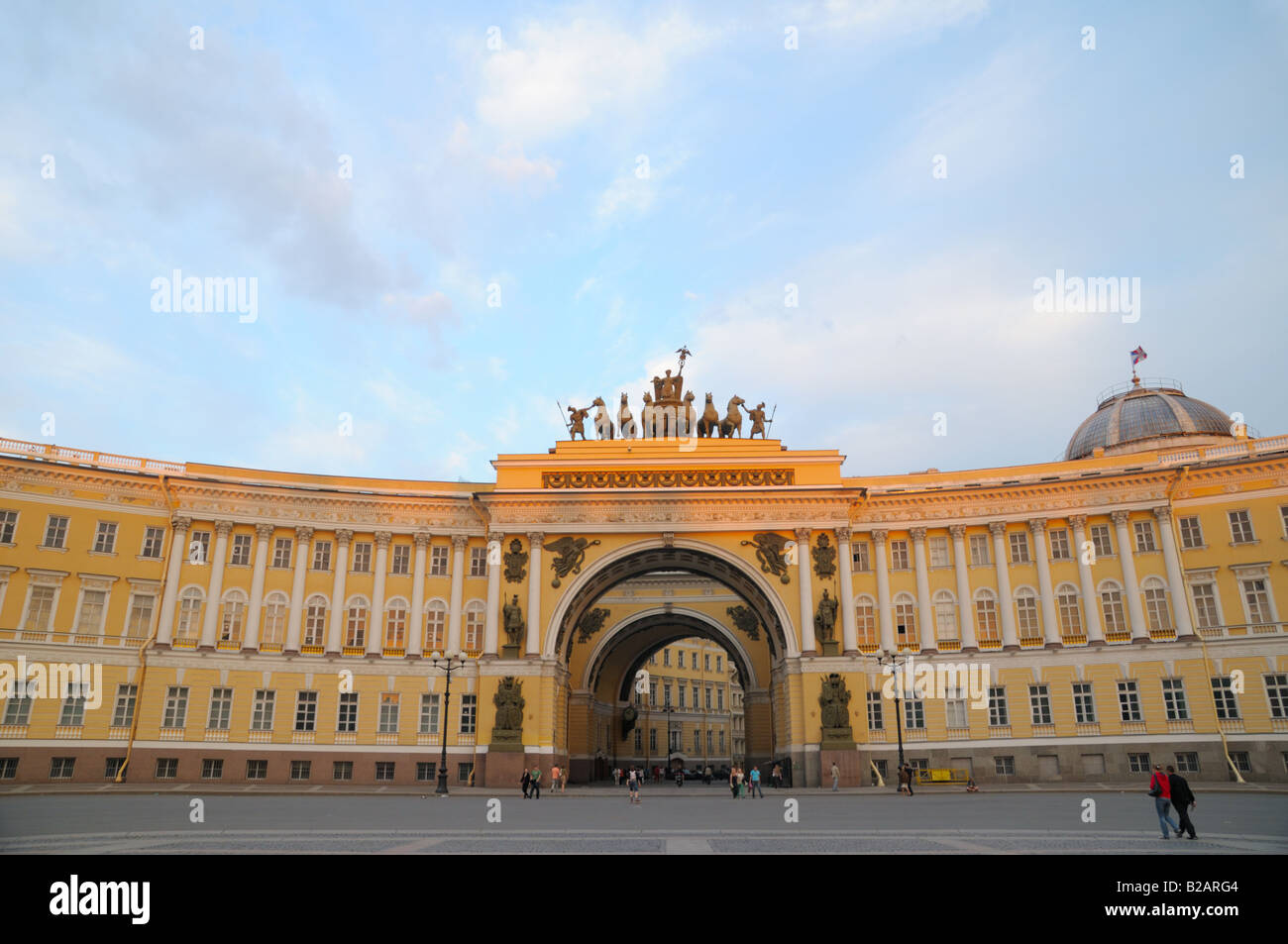 General Staff Building, Triumphant Arch crowned with the Chariot of ...