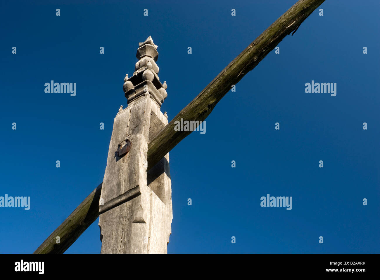 Traditional Wooden Structure of draw well Open Air Museum Szentendre ...