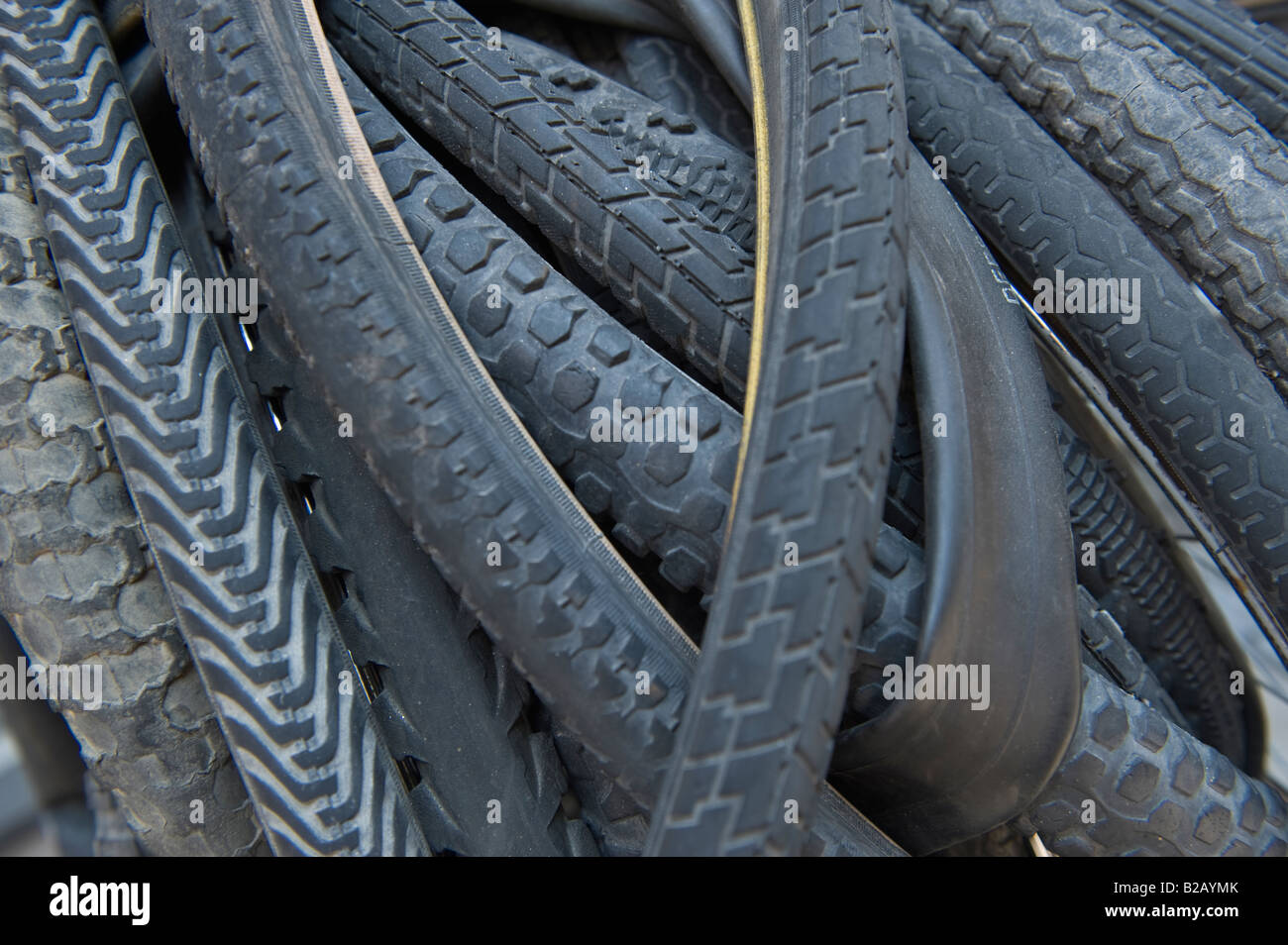 Bicycle tyres hi-res stock photography and images - Alamy