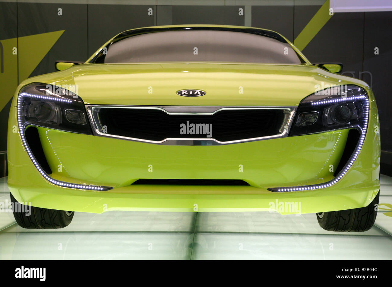 Head-on shot of the Kia Kee Coupe Concept Stock Photo - Alamy