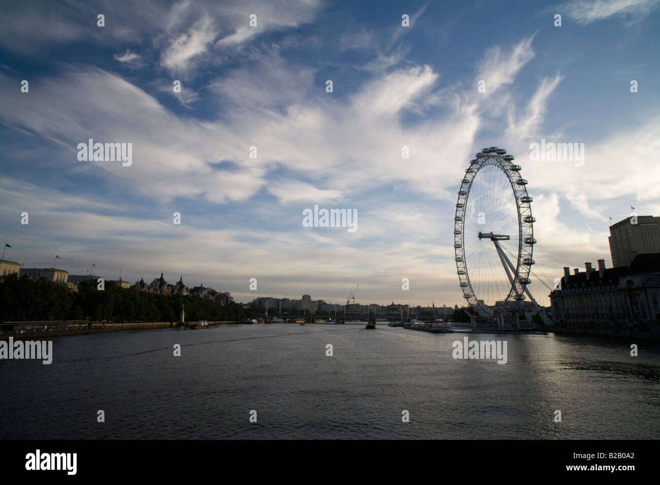 Dawn breaks over the British Airways London Eye one of the most popular ...