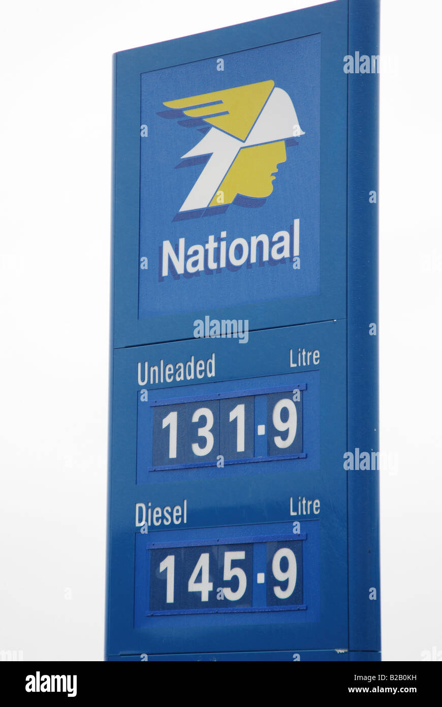 National petrol station sign hi-res stock photography and images - Alamy