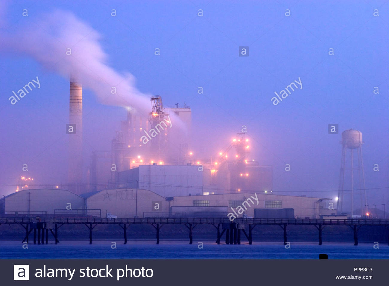 Pulp Mill Usa High Resolution Stock Photography and Images - Alamy